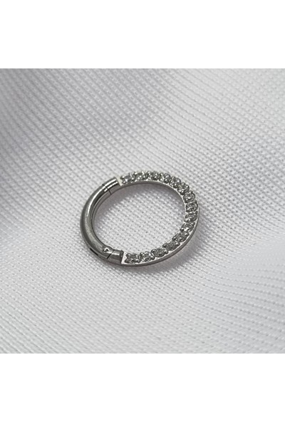 El İşi Vedat Gümüş Zirkon Yan Sıra Taşlı Çelik Halka Piercing El İşi Vedat Gümüş Zirkon Yan Sıra Taşlı Çelik Halka Piercing