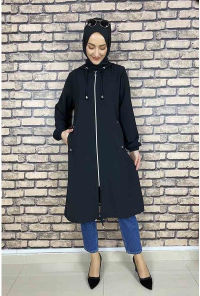 Moda Çizgi Kuş Gözü Detaylı Kapüşonlu Tesettür Kap Siyah Moda Çizgi Kuş Gözü Detaylı Kapüşonlu Tesettür Kap Siyah