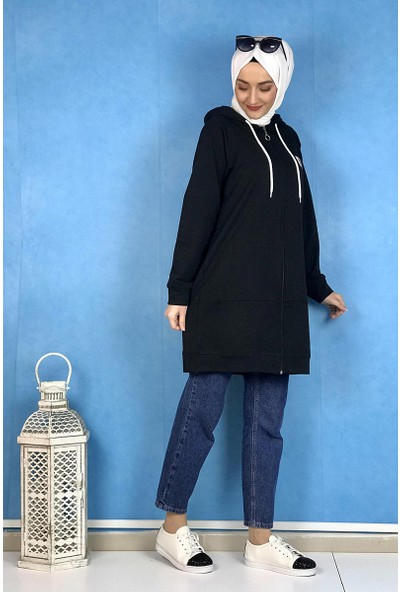 Moda Çizgi Fermuarlı Kap Siyah Moda Çizgi Fermuarlı Kap Siyah