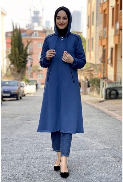 Moda Çizgi Kapşonlu Tesettür Kap Indigo Moda Çizgi Kapşonlu Tesettür Kap Indigo