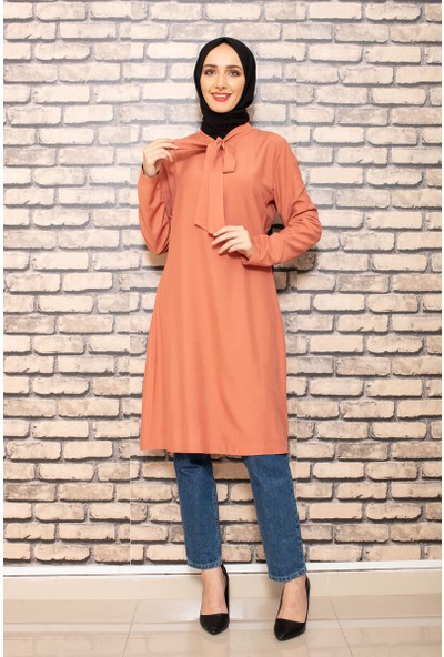 Moda Çizgi Yakası Bağlamalı Tesettür Tunik Soğan Kabuğu
