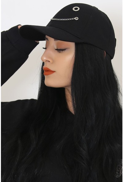 Hepsi Yeni Moda Zincir Detaylı Şapka Siyah Hepsi Yeni Moda Zincir Detaylı Şapka Siyah