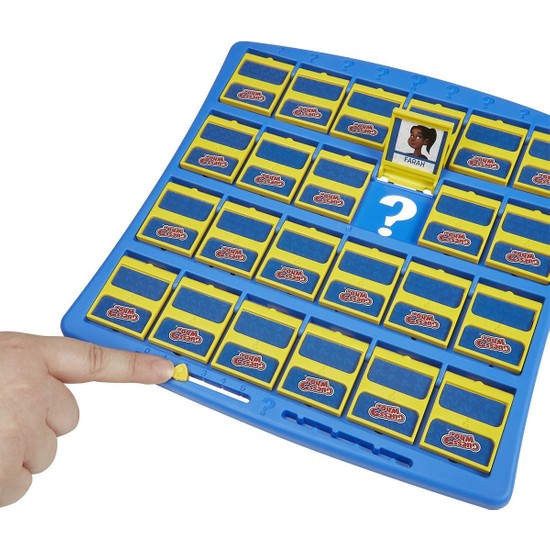 Hasbro C2124 Bil Bakalım Kim? /+6 Yaş Fiyatı - Taksit Seçenekleri