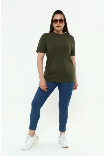 Büyük Beden Bisiklet Yaka Basic T-Shirt Haki Büyük Beden Bisiklet Yaka Basic T-Shirt Haki