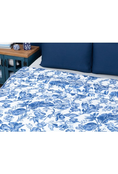 Madame Coco Neomine Çift Kişilik Karde Baskılı Pike - Mavi Madame Coco Neomine Çift Kişilik Karde Baskılı Pike - Mavi