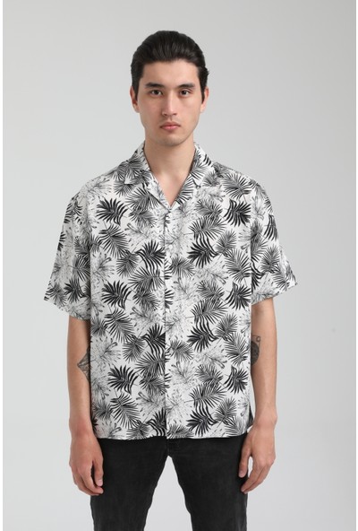 New World Polo Gömlek Yaka Beyaz Oversize Gömlek 22SSM30117 New World Polo Gömlek Yaka Beyaz Oversize Gömlek 22SSM30117