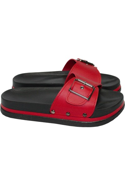 MUBACo. Ortopedik Tabanlı Tokalı Kırmızı Kadın Terlik