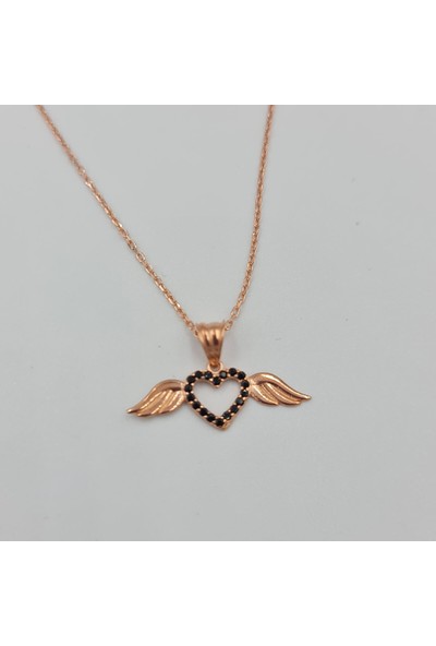 SE Jewellery Siyah Taşlı Kanatlı Kalp Kolye Birinci Kalite 925 Ayar Altın Kaplama Rose Kadın Kolyesi SE Jewellery Siyah Taşlı Kanatlı Kalp Kolye Birinci Kalite 925 Ayar Altın Kaplama Rose Kadın Kolyesi