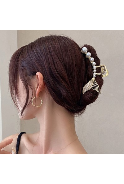 Mingy Gold Renk Büyük Boy Deniz Kızı Balık Model Incili Metal Mandal Toka Mingy Gold Renk Büyük Boy Deniz Kızı Balık Model Incili Metal Mandal Toka