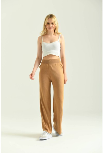 Moviment Camel Beli Lastikli Düz Paça Spor Pantolon Moviment Camel Beli Lastikli Düz Paça Spor Pantolon