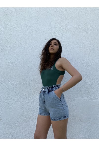 Türkan Store Beli Lastikli Jean Şort Türkan Store Beli Lastikli Jean Şort