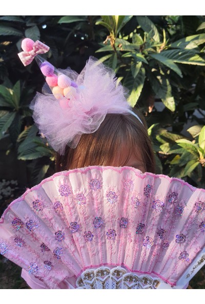 Mia Tokaa Büyük Taç