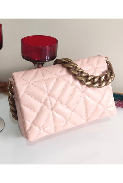 Kapitone Zincir Detaylı El Ve Omuz Çantası