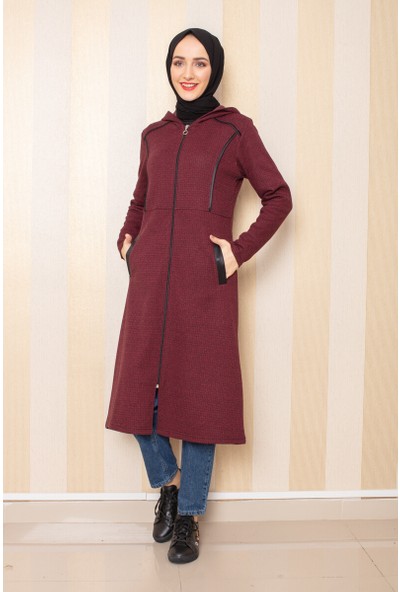 Moda Çizgi Cepli Kapşonlu Tesettür Kap Bordo Moda Çizgi Cepli Kapşonlu Tesettür Kap Bordo