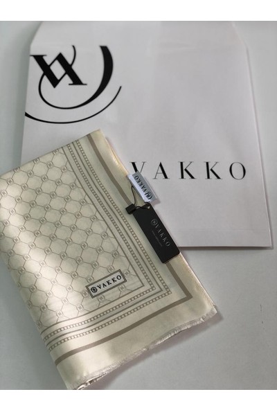 Vakko Yeni Sezon Özel Seri Krem Şal