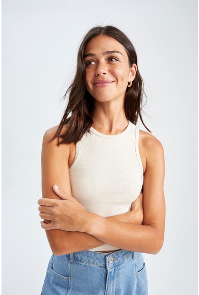 DeFacto Slim Fit Halter Yaka Pamuklu Crop Top U0357AZ22SM DeFacto Slim Fit Halter Yaka Pamuklu Crop Top U0357AZ22SM