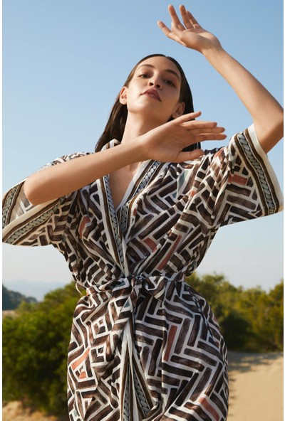DeFacto Nefes İstanbul X Defacto Regular Fit Desenli Pamuklu Kimono X9178AZ22HS DeFacto Nefes İstanbul X Defacto Regular Fit Desenli Pamuklu Kimono X9178AZ22HS