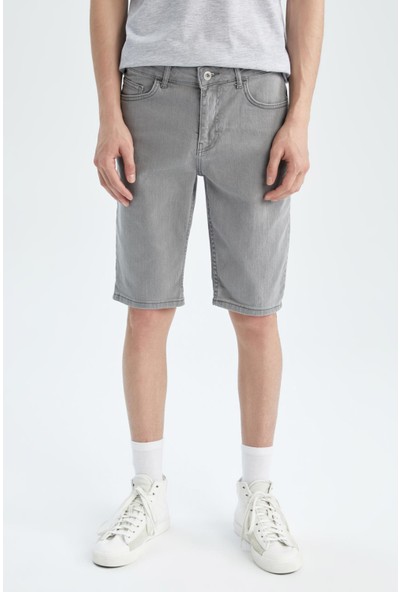 DeFacto Slim Fit Jean Bermuda X5350AZ22SM