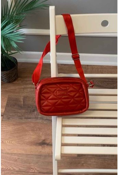 Remix Cindy Kırmızı Suni Deri Çapraz Çanta