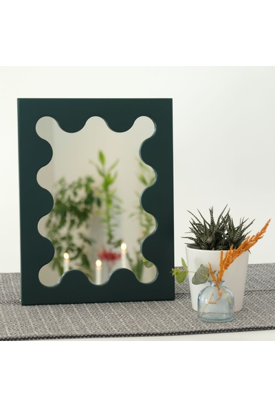 Farbelab Mm1 Dalgalı Kenarlı Yeşil Renkli Ahşap Dekoratif Ayna 32X42CM