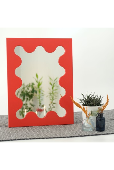 Farbelab Mm1 Dalgalı Kenarlı Kırmızı Renkli Ahşap Dekoratif Ayna 40X52CM