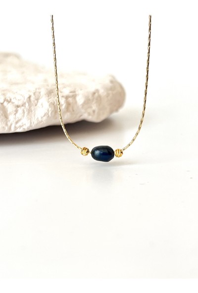 Ladies&Gentlemen 14K Altın Kaplama Dorika Detaylı Siyah Inci Kolye Ladies&Gentlemen 14K Altın Kaplama Dorika Detaylı Siyah Inci Kolye