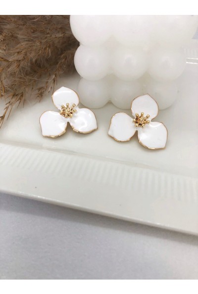 Saccuro Çiçek Küpe Altın Kaplama Saccuro Çiçek Küpe Altın Kaplama