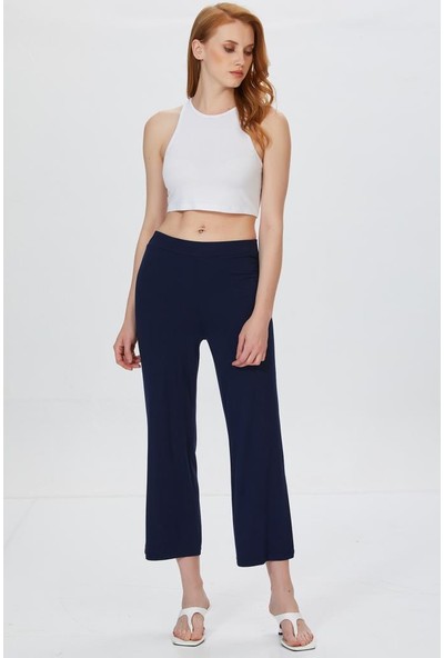 İkiler Beli Lastikli Boru Paça Pantolon 022-2007 İkiler Beli Lastikli Boru Paça Pantolon 022-2007