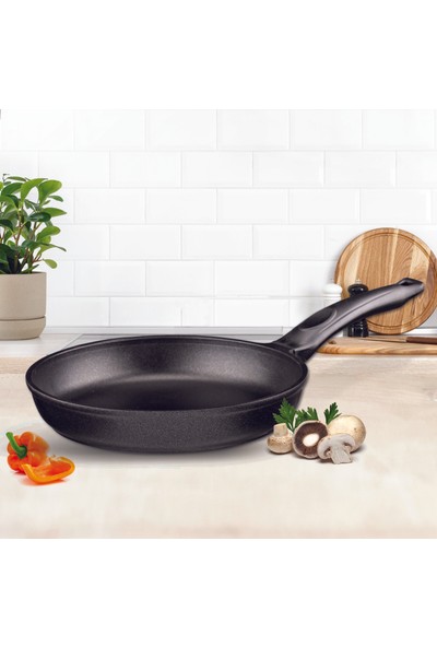 Bernardo Siena Titanyum Döküm 24 cm Tava