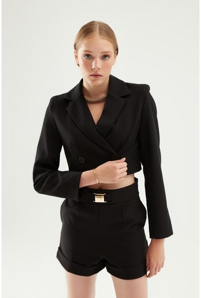 Quzu Kadın Siyah Tek Düğmeli Crop Ceket (22K50930-01)