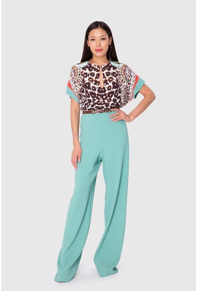 Üstü Leopar Desenli Tulum