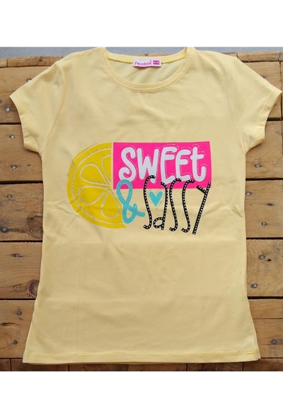 Pembix Sweet & Sassy Baskılı 9-12 Yaş Kız Çocuk Tshirt Pembix Sweet & Sassy Baskılı 9-12 Yaş Kız Çocuk Tshirt
