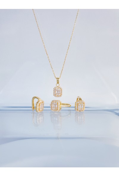 Magrib Çoklu Baget Taşlı Bayan Gümüş Takı Seti Magrib Çoklu Baget Taşlı Bayan Gümüş Takı Seti