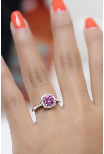 Crystal Diamond Zirconia Laboratuvar Pırlantası 1 Carat Tektaş Yüzük Crystal Diamond Zirconia Laboratuvar Pırlantası 1 Carat Tektaş Yüzük