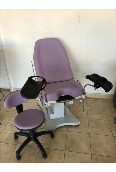 Jinekolojik Muayene, Tedavi, Kürtaj ve Doğum Masası, Doğum Koltuğu