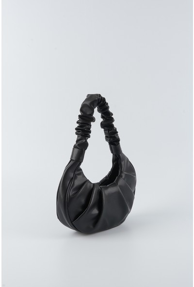 Crocos Kadın Turuncu Fermuarlı Suni Saten Deri Zincir Omuz Askılı Omuz, El ve Koltuk Altı Çantası