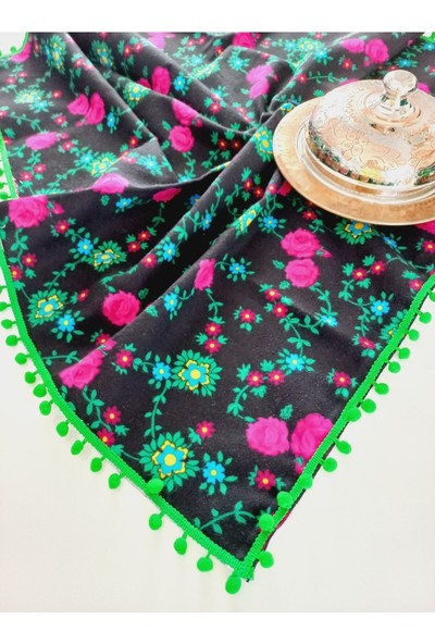 Monchi Monchich Runner,Masa Örtüsü