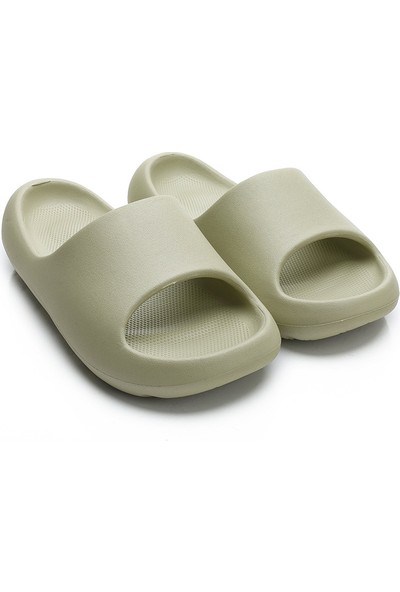 cl Store Kalın Tabanlı Kaymaz Terlik (Yurt Dışından) cl Store Kalın Tabanlı Kaymaz Terlik (Yurt Dışından)