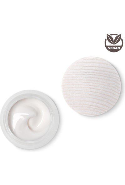 Kiko Nemlendirici - Green Me Gentle Face Cream 01 Kiko Nemlendirici - Green Me Gentle Face Cream 01