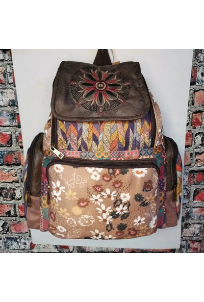 New Pecwork Kadın Sırt Çantası Kapaklı Etnik Desen