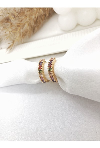 Saccuro Renkli Zirkon Taşlı Halka Çelik Küpe Saccuro Renkli Zirkon Taşlı Halka Çelik Küpe