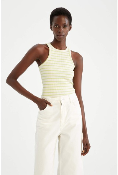 DeFacto Slim Fit Halter Yaka Kaşkorse Atlet Y5180AZ22SM DeFacto Slim Fit Halter Yaka Kaşkorse Atlet Y5180AZ22SM