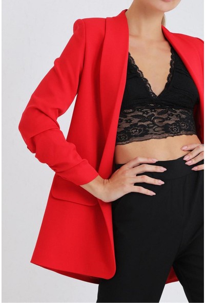 Kolu Büzgülü Şal Yaka Ceket