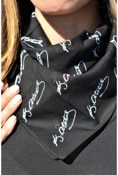 K. Atatürk Imza Baskılı Siyah Bandana