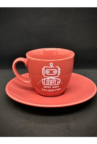 Zeki Ama Çalışmıyor Kırmızı Türk Kahve Fincanı