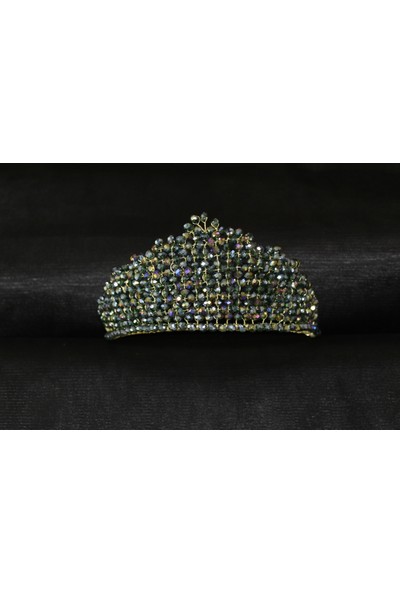 Serpilin Gelin Evi Zümrüt Yeşili Gelin Tacı Serpilin Gelin Evi Zümrüt Yeşili Gelin Tacı