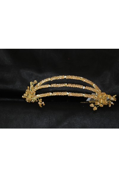 Serpilin Gelin Evi Bal Rengi Kristal Bonuklu El Işi Gelin Tacı Aksesuarı Serpilin Gelin Evi Bal Rengi Kristal Bonuklu El Işi Gelin Tacı Aksesuarı