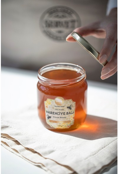 Bercekız Servet Şekerleme Fethiye Özel Üretim Narenciye Balı 500 gr Bercekız Servet Şekerleme Fethiye Özel Üretim Narenciye Balı 500 gr