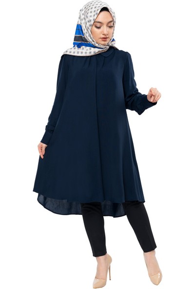 Moda Çizgi Bebe Yaka Viskon Tesettür Tunik Lacivert Moda Çizgi Bebe Yaka Viskon Tesettür Tunik Lacivert