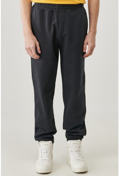 Lee Regular Fit Rahat Kesim Pamuk Sweatpant Eşofman Altı Lee Regular Fit Rahat Kesim Pamuk Sweatpant Eşofman Altı